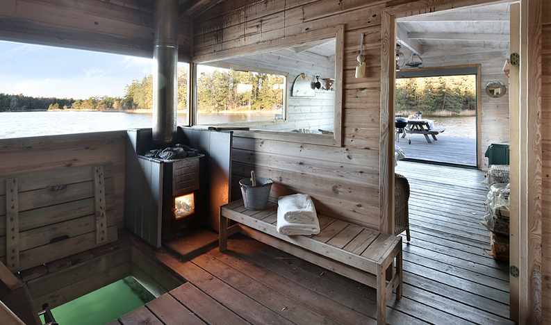 Rib & Floating Sauna - RIB Stockholm